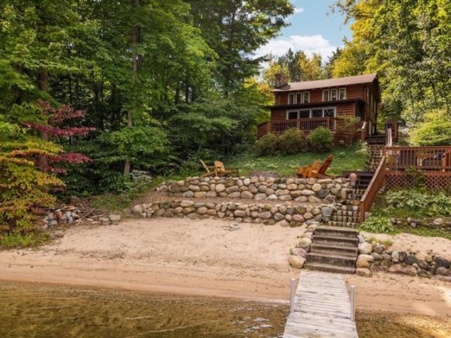 1598 Shallow Shores Dr, Gaylord, MI 49735