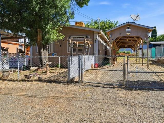 1598 th Ave, Clearlake, CA 95422