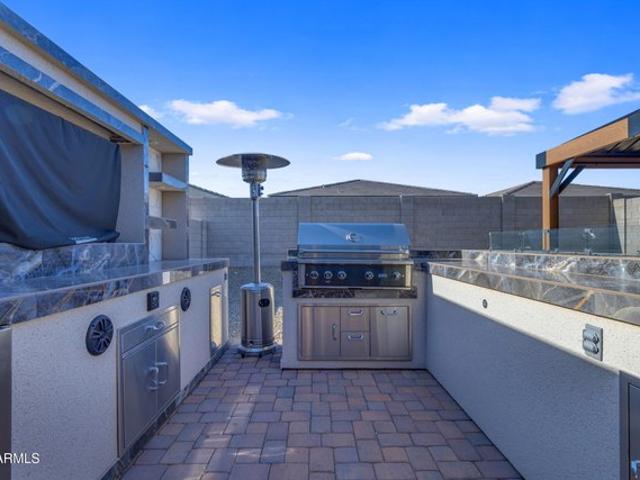 15990 W Gray Fox Trl, Surprise, AZ 85387
