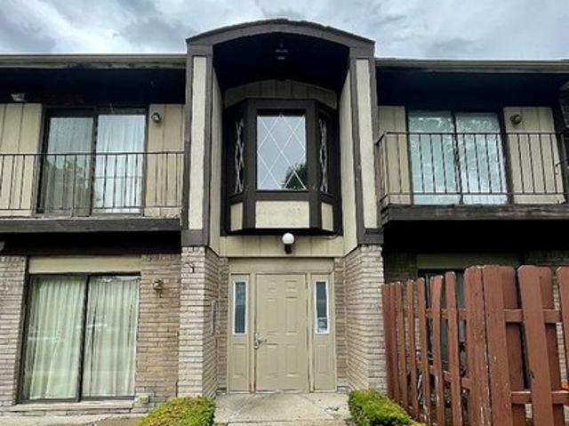 15999 W 11 Mile Rd Apt 20, Southfield, MI 48076