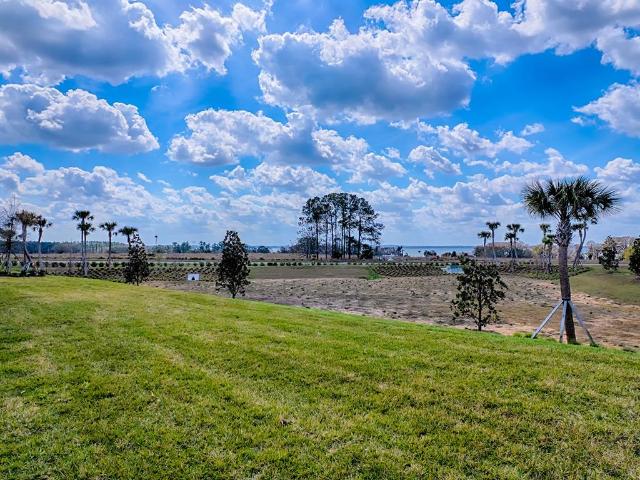 1599 Bellagio Loop, Tavares, FL 32778 | MLS #G5108 | Compass