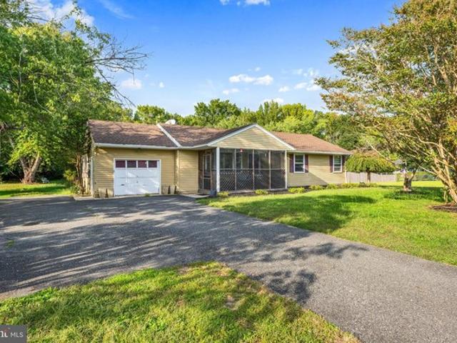1599 Forest Grove Rd, Vineland, NJ 08360
