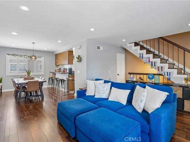 1599 W Jefferson Blvd, Los Angeles, CA 90018