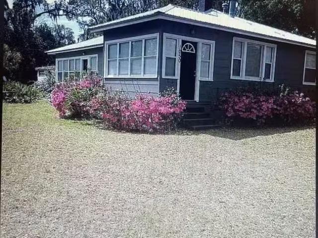 $1599. 3 Bedroom 2 Bathroom house 0.9 miles from vibrant downt.