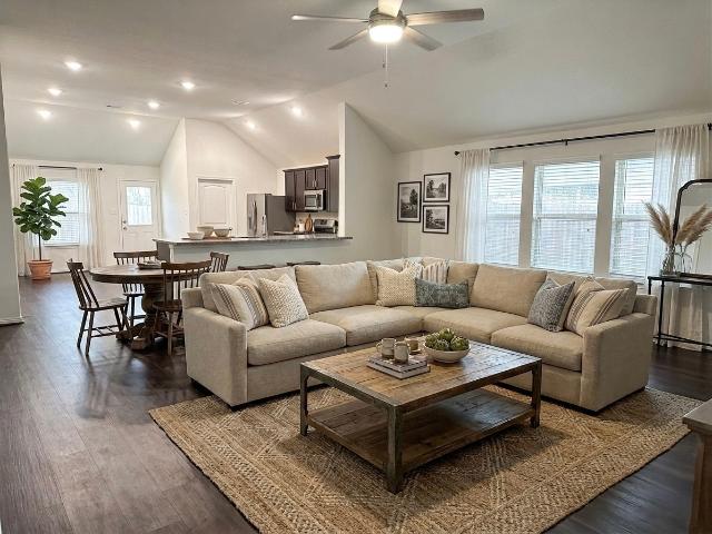 15903 Tug Court