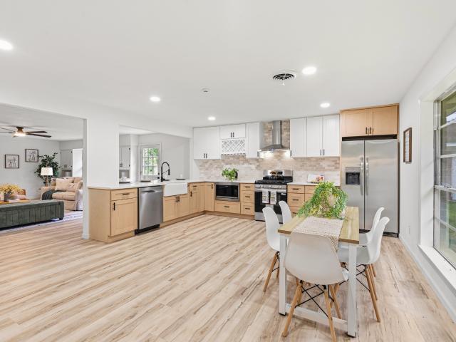 15903 Hickory Bend Drive