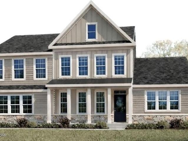15900 Shadowalk Dr, Louisville, KY 40245