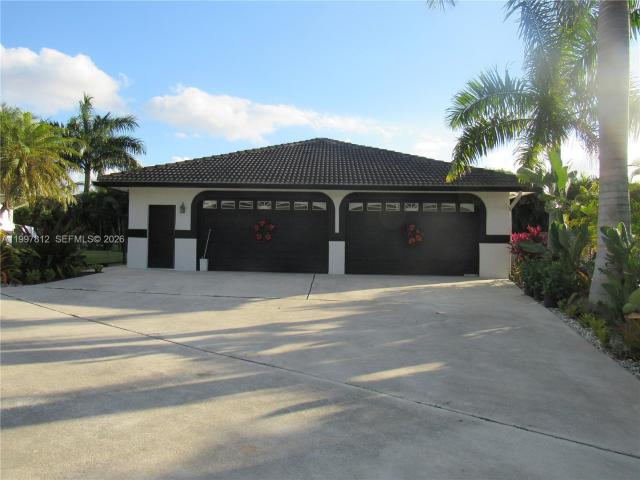 15900 SW 54th Pl, Unit 1, Southwest Ranches, FL 33331 | MLS #A11997 | Compass