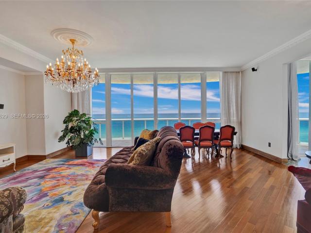 15901 Collins Ave, Unit 701, Sunny Isles Beach, FL 33160 | MLS #A11968
