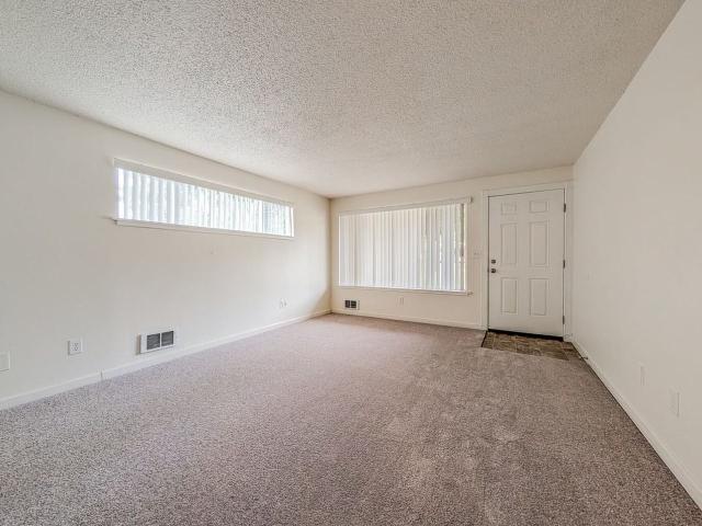 15901 Manor Way 2 Bedroom Apartment for Rent at 15901 Manor Way, Lynnwood, WA 98087
