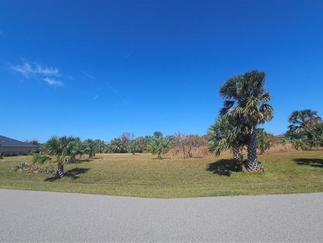 15905 Viscount Cir, Port Charlotte, FL 33981