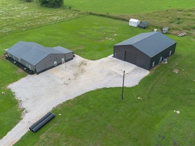15905 and 15967 Ditmars Rd, Prairie Grove, AR 72753