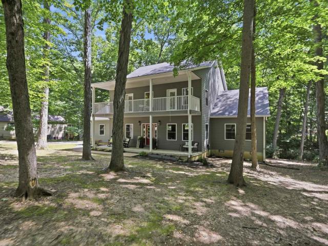 1590 N Limestone Drive