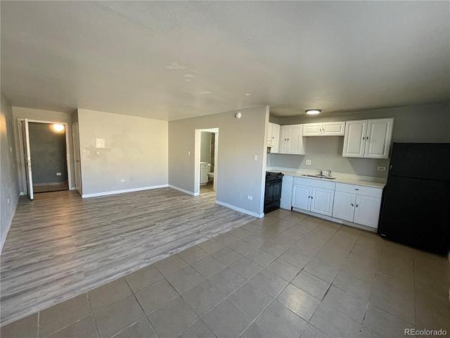 1590 Clinton Street # 101