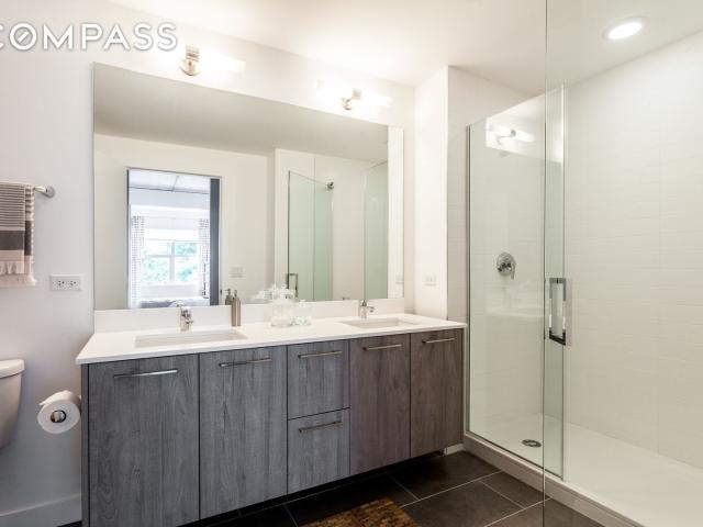 1590 Elmwood Ave 304, Evanston, IL