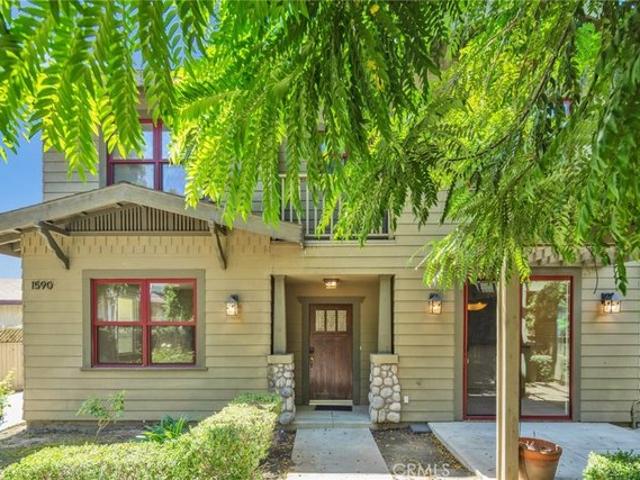 1590 Locust St, Pasadena, CA 91106