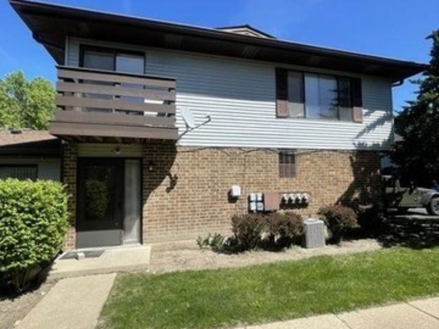 1590 Perry Ct Unit A, Aurora, IL 60505
