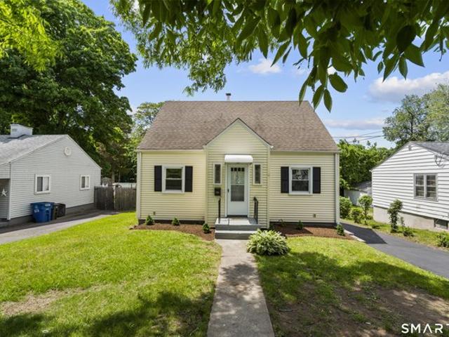 1590 Quinnipiac Ave, New Haven, CT 06513