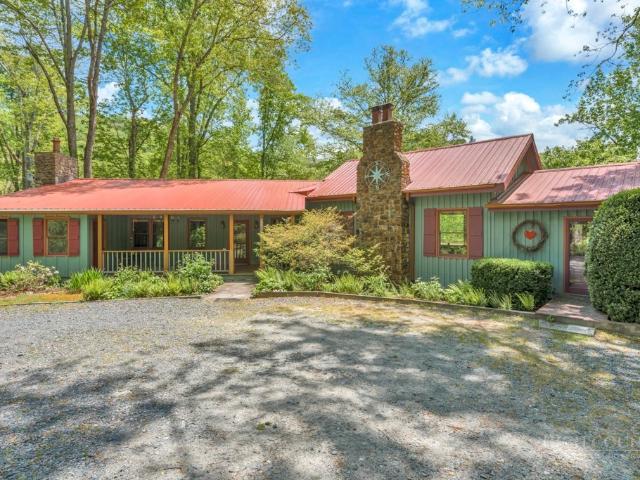 1590 Shulls Mill Road