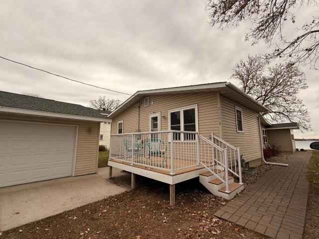 1590 W Lake Drive