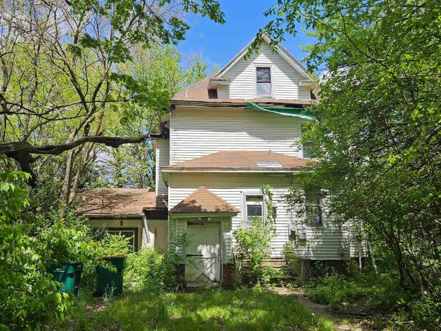 1590 W MAIN Street