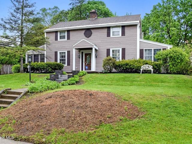 1590 Wendell Ave, Schenectady, NY 12308