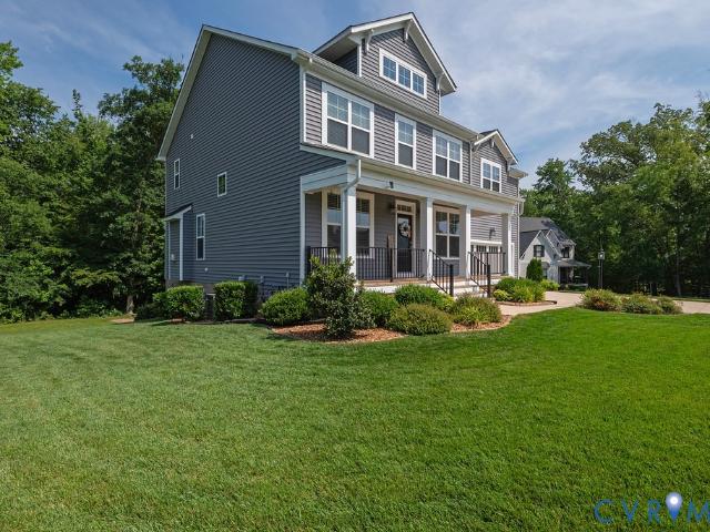 15912 Scarlet Coat Drive