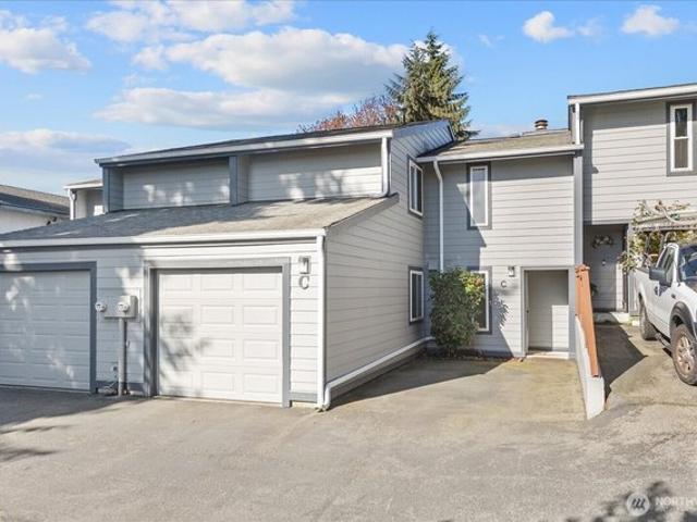 15914 3rd Pl SW Apt C, Burien, WA 98166