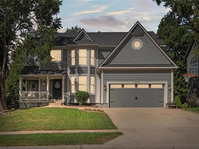 15914 W 160th Ter, Olathe, KS 66062