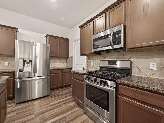 15918 Tug Court