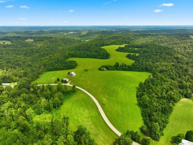 1591 Henson Ridge Rd, Liberty, KY 42539