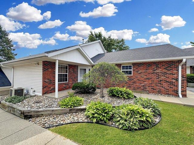 1591 Hickory Trace Dr, Stevensville, MI 49127
