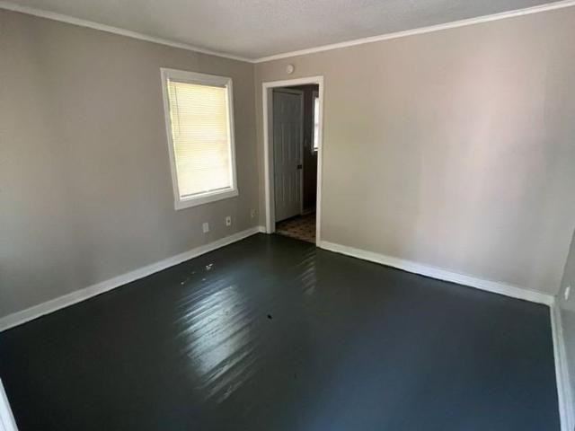 1591 Locust 1 Bedroom Apartment for Rent at 1591 Locust St, Memphis, TN 38108 Douglas Bungalow Crump