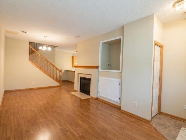1591 Woodlynn Avenue # 2