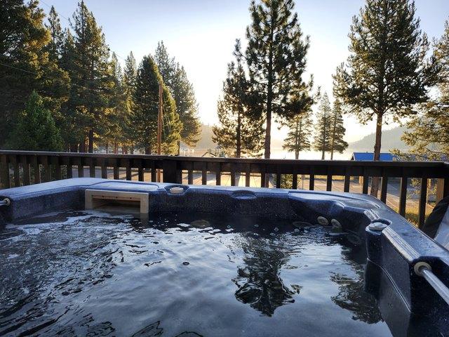 15927 S Shore Dr, Truckee, CA 96161