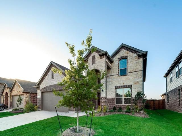 15925 Holly Creek