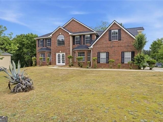 1592 Rogers Crossing Dr, Lithonia, GA 30058