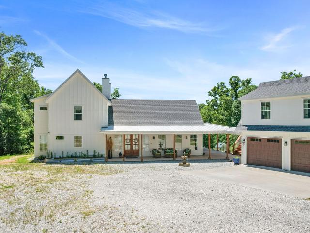 15933 Railroad Cut Road