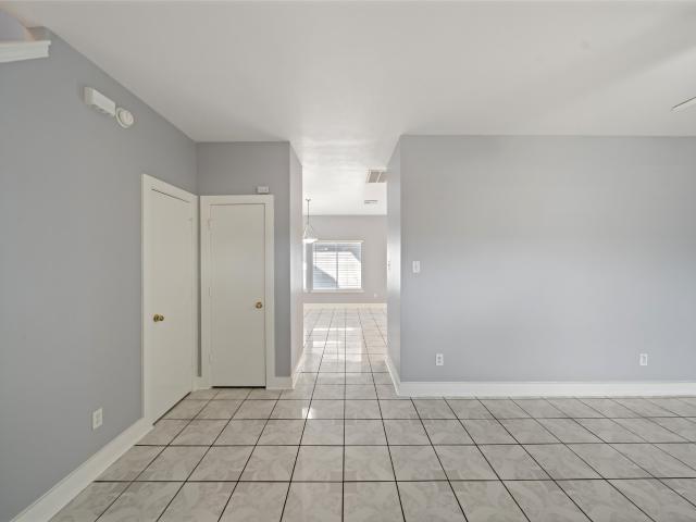 15931 S Alley Court
