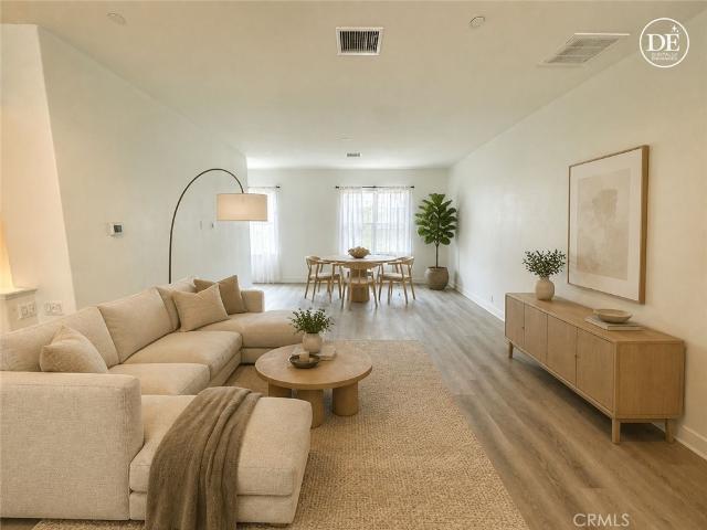 15936 Ellington Way