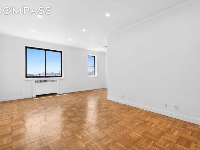 159 00 Riverside Drive West, New York, NY