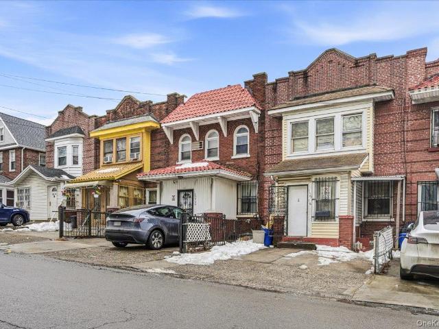 159 20 Highland Avenue | Compass