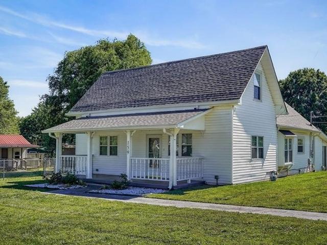 159 2nd Ave S, Algood, TN 38506