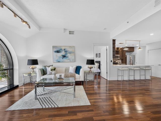 159 2Nd St # 1104