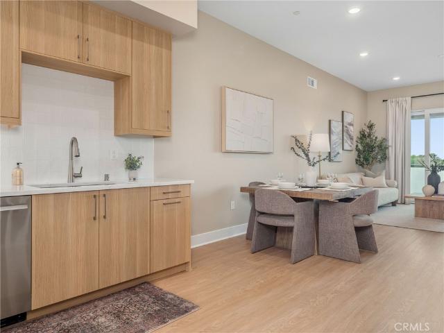 159 2nd Street N