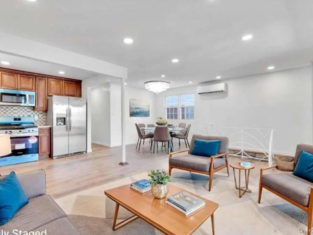 159 4 th Street | Compass