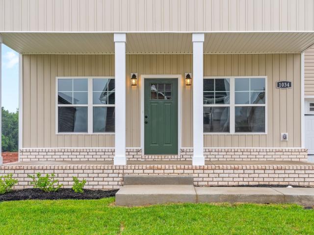 159 Cardinal Creek