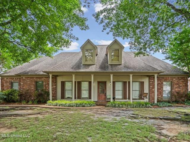 159 Cross Creek Dr, Hernando, MS 38632