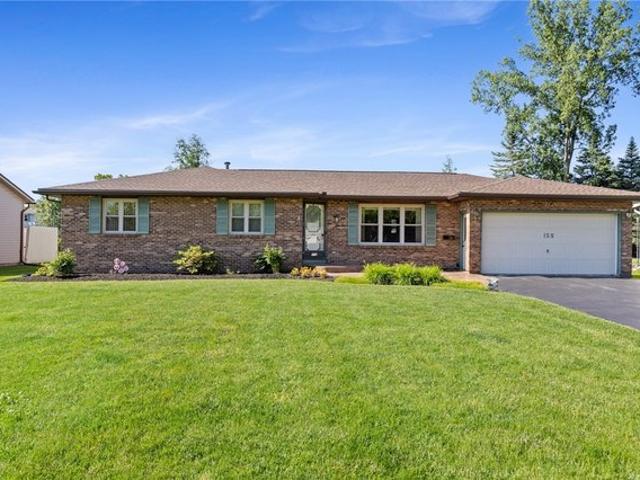 159 Applegrove Dr, Rochester, NY 14612