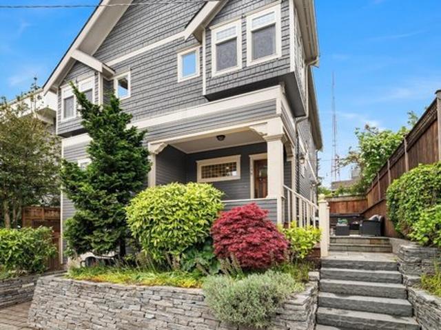 159 Blaine St, Seattle, WA 98109